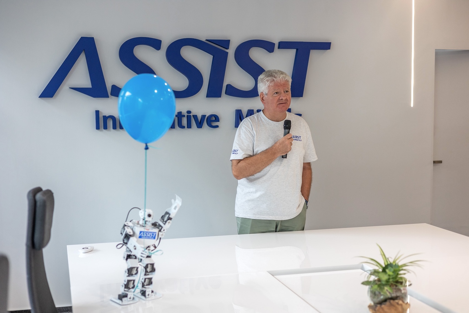 ASSIST Software opens a high-tech AI Center in Suceava | Romania Insider